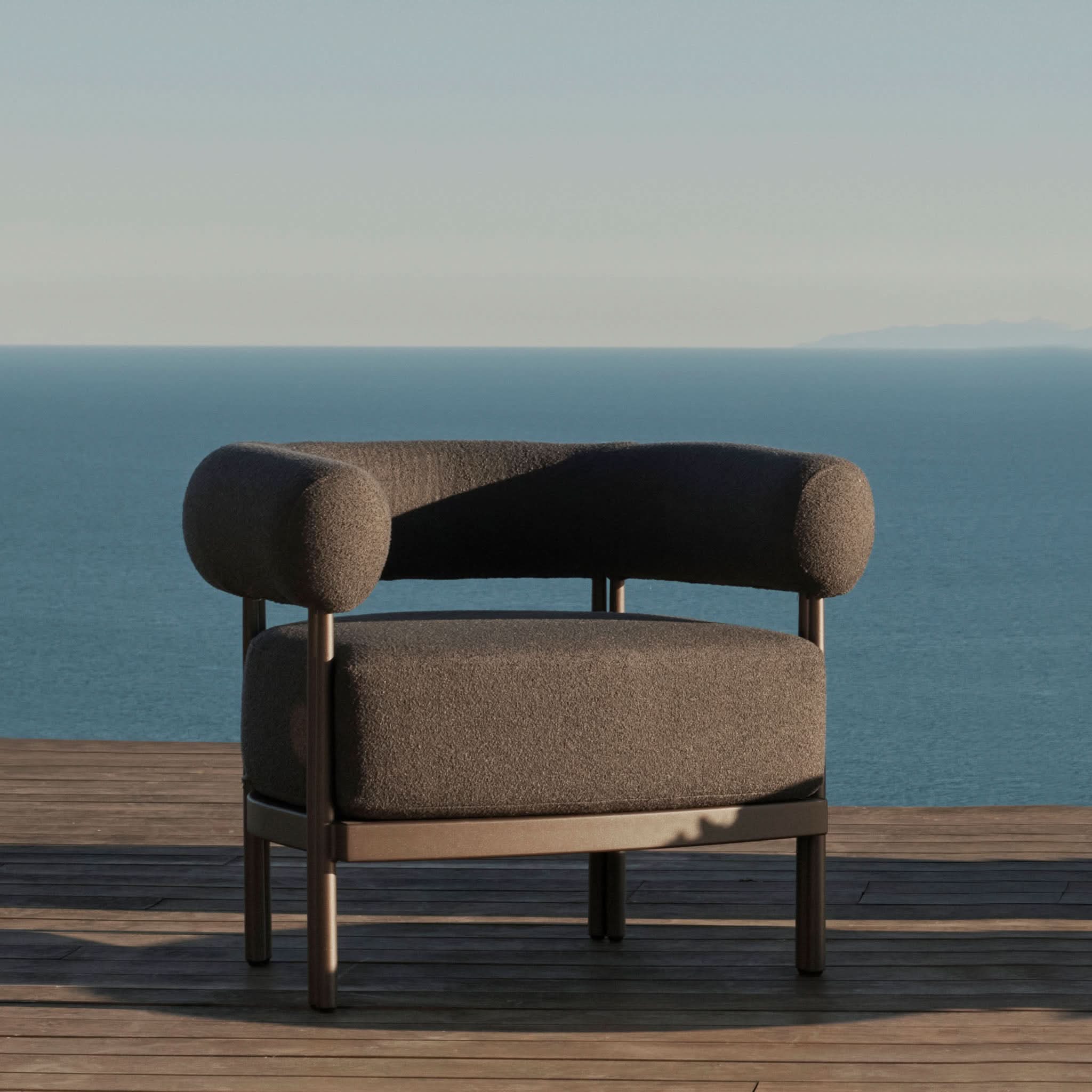 Cove Luxe Lounge Chair – HARBOUR