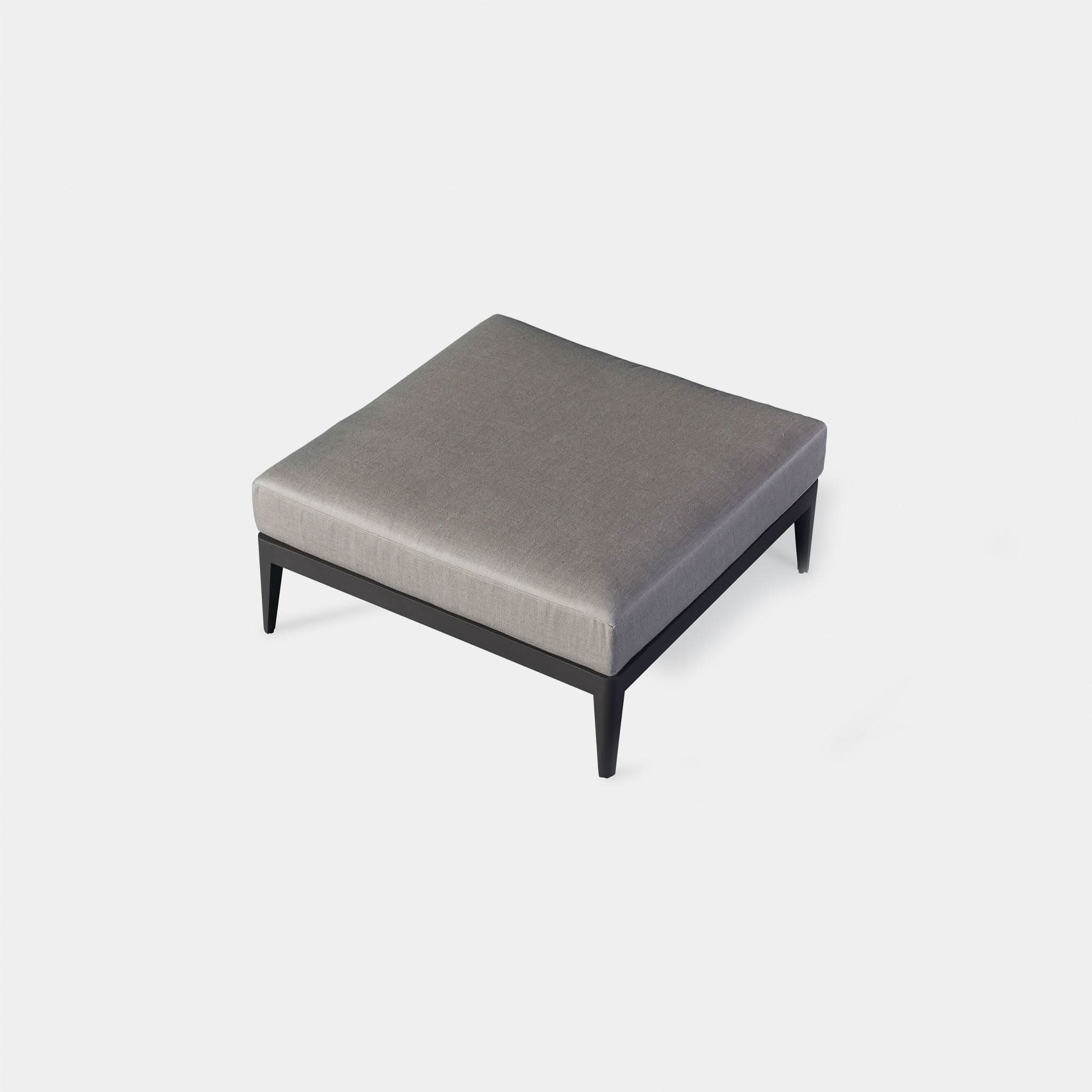 Hamilton Ottoman – HARBOUR